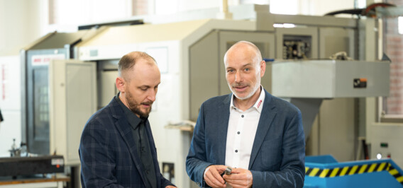 Mechanical deburring | Bore machining | HEULE - Heule Werkzeug AG